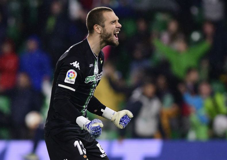 Roma closing in on Pau Lopez - Soccer News