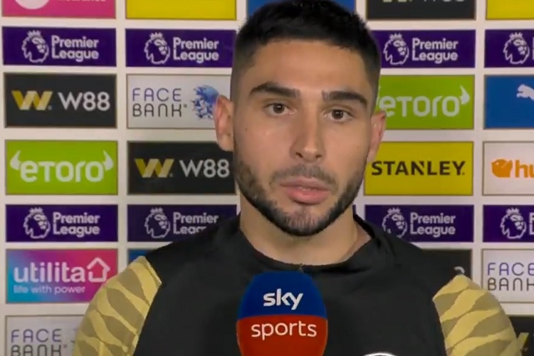Brighton forward Neal Maupay speaks to Thierry Henry about his last ...