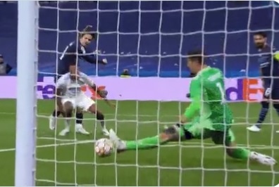 Thibaut Courtois makes fantastic save to deny Jack Grealish in Real ...