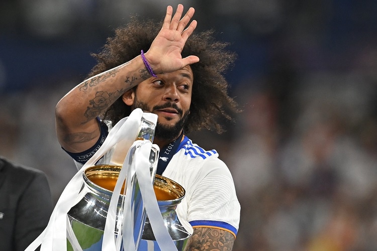 Skills and tricks by Marcelo as Real Madrid bid farewell to Brazilian ...