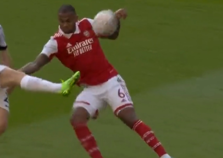 No penalty for Gabriel Magalhaes handball in Arsenal win over Liverpool ...