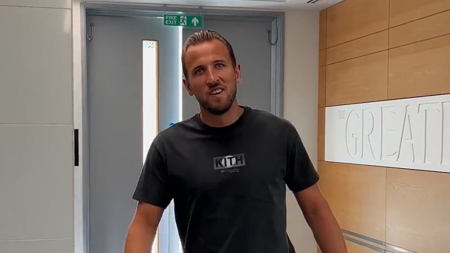 Harry Kane returns to Spurs training amid growing speculations (Video ...